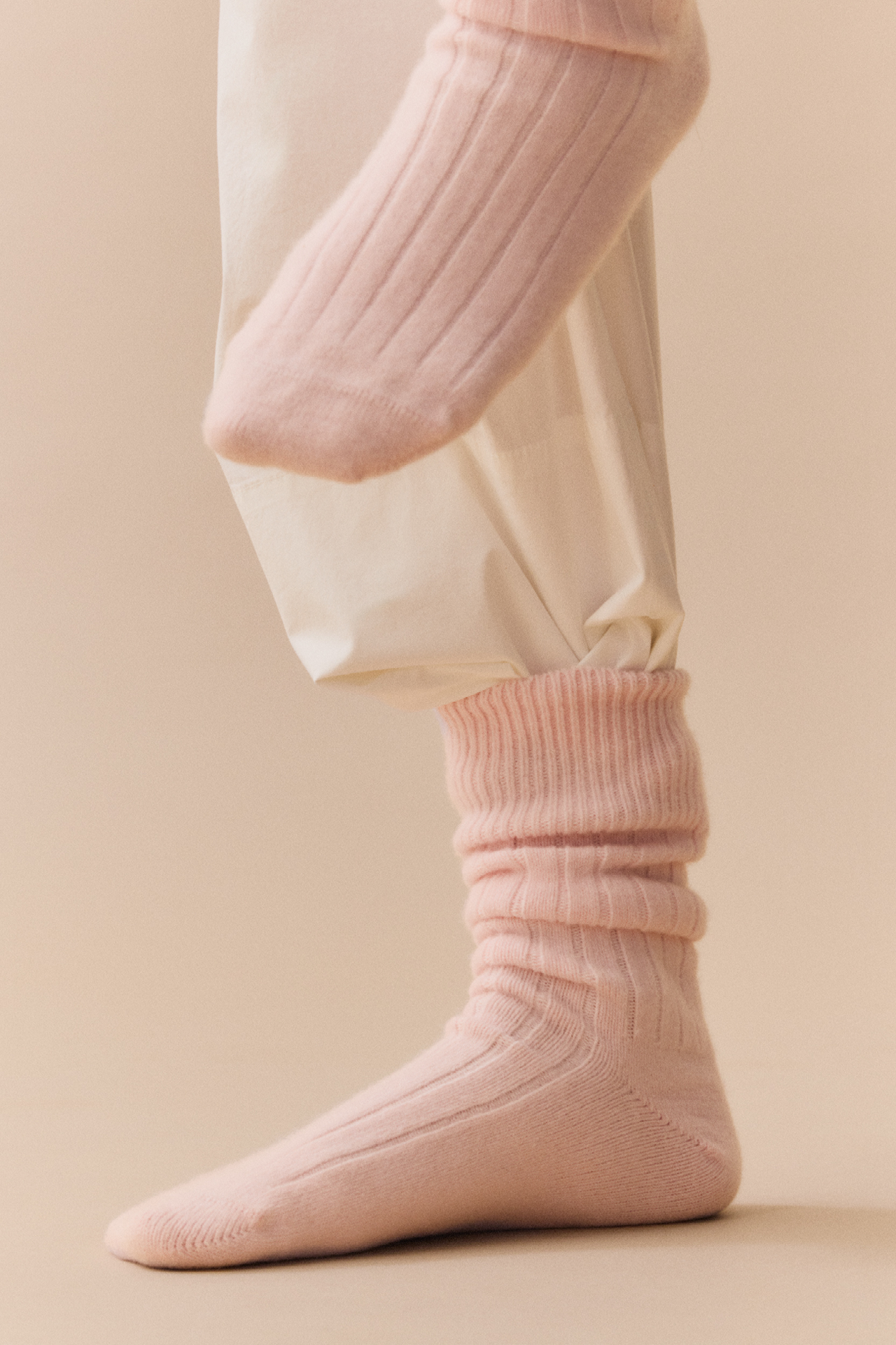 Merino Wool Bed Socks | Frosting Pink | Pairs – Pairs Socks